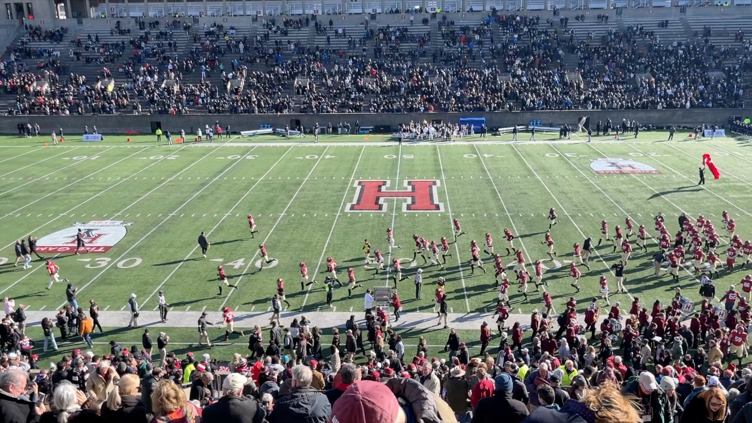 Morse, Lusternik and Schnirelmann - Quantum Calculus